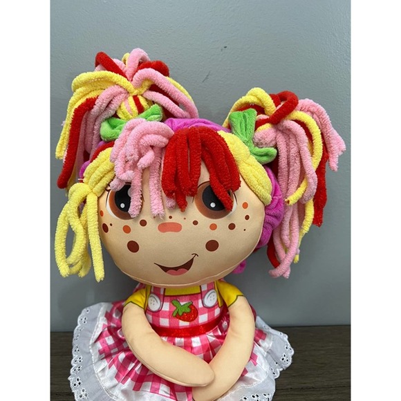 Flip Zee Girls | Toys | Flip Zee Girls Zana Very Berry Strawberry Doll ...